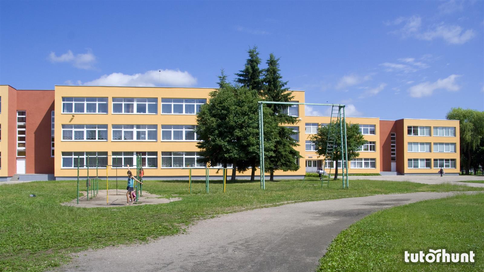 On-site accommodation for Teachers - Tutor Hunt Blog